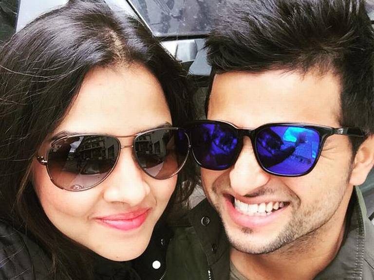 Cricketer Raina, wife launch foundation for poor mothers