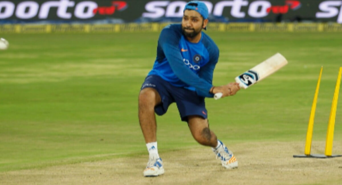 Indian Star Batsmen Turns left-handers
