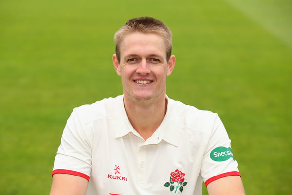 Joe Mennie becomes the first cricketer to be replaced during a County match