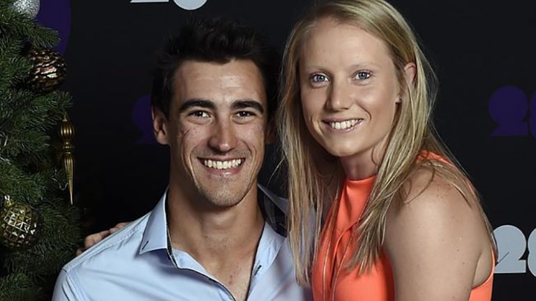 Mitchell Starc Caught In An Enchanting Moment With Wife Alyssa Healy