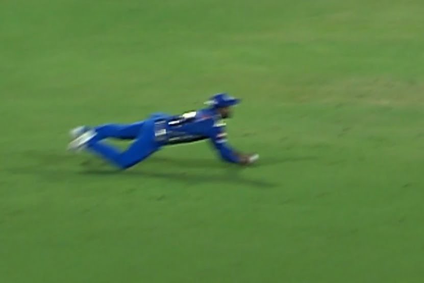WATCH - Surya Kumar Yadav Takes A Brilliant Catch To Dismiss Murali Vijay