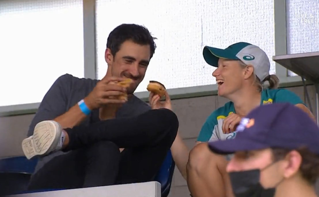 Mitchell Starc Turns To Wife Alyssa Healy's Bat For Spectacular Performance