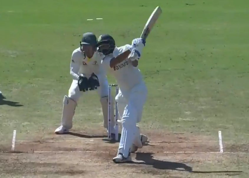 Mohammed Shami Smashes Todd Murphy For Back-to-back Sixes