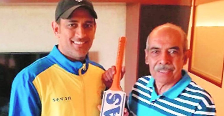 MS Dhoni's Heartfelt Sticker Gesture: A Tale Of Friendship And ...