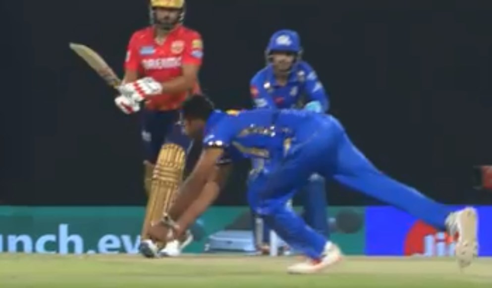 Shreyas Gopal's Spectacular Catch Dismisses Harpreet Bhatia