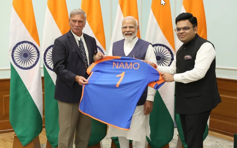 Prime Minister Narendra Modi Receives Special Jersey From Team India