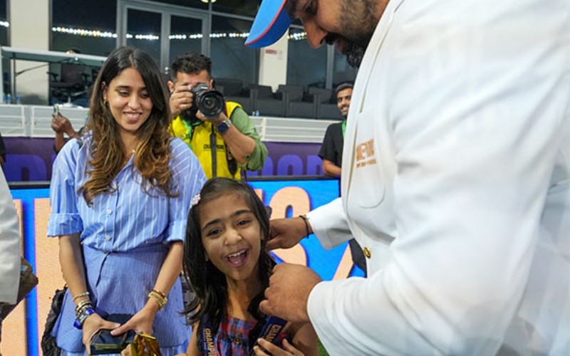 Rohit Sharma’s Heartwarming Moment With Daughter Samaira After ...