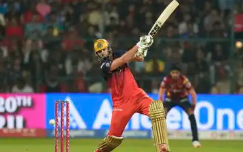 "That is a huge blow to RCB's chances" - Aakash Chopra comments on Josh ...