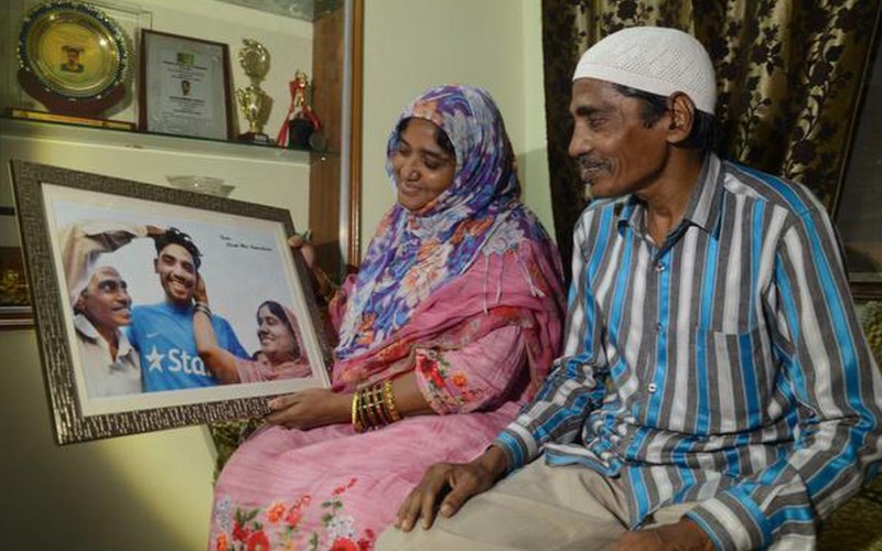 Mohammed Siraj Slams Trolls for Mocking His Father’s Job as Auto Driver ...