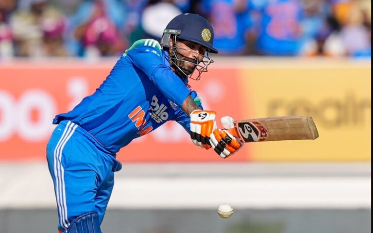 Mohammed Siraj Defends Ravindra Jadeja, Backs Senior All-Rounder To ...