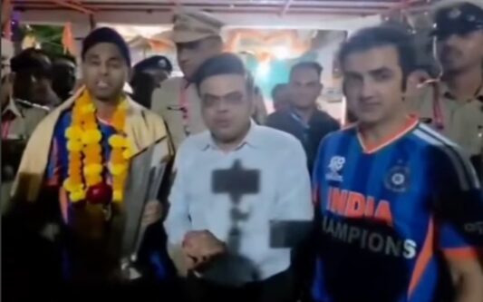 Team India Takes T20 World Cup 2026 Trophy To Hanuman Temple After ...