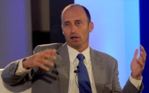 Nasser Hussain Slams Lord's Pitch After 33-Wicket Chaos in 6 Sessions